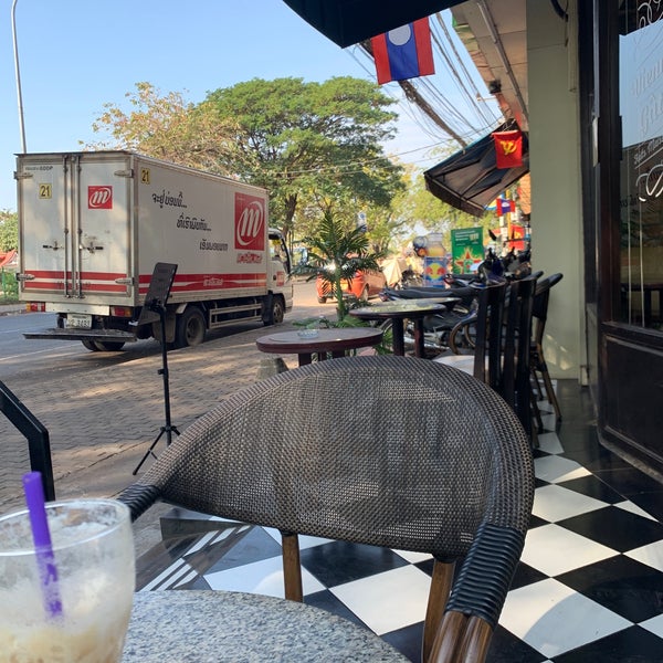 Sinouk Café - Café in ວຽງຈັນ