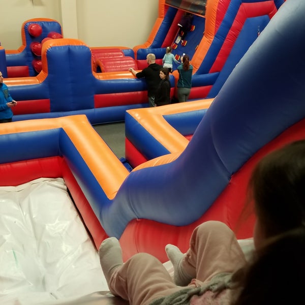 Bounce Factory - Arcade in Warren