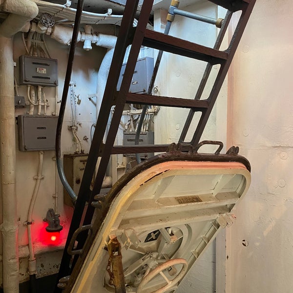 USS Stewart (DE-238) - History Museum