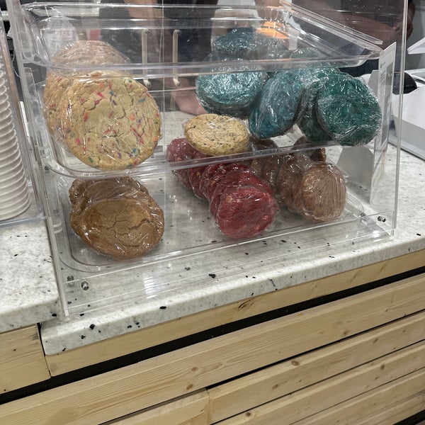 Buzz Bull Creamery - Grapevine, TX