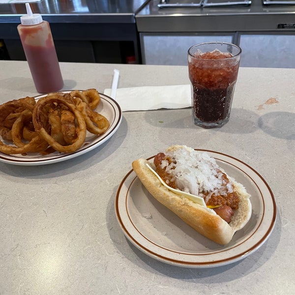 Hamilton House Restaurant - 55 W High St