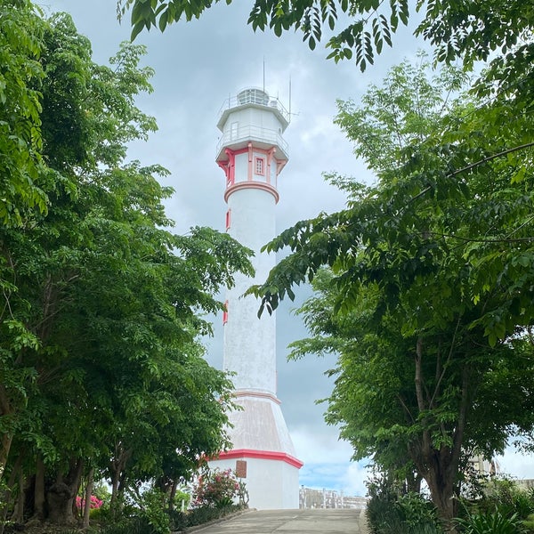 Cape Bolinao Lighthouse - 10 tips from 951 visitors