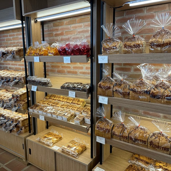 Pedritos Bakeshop and Restaurant - Bakery