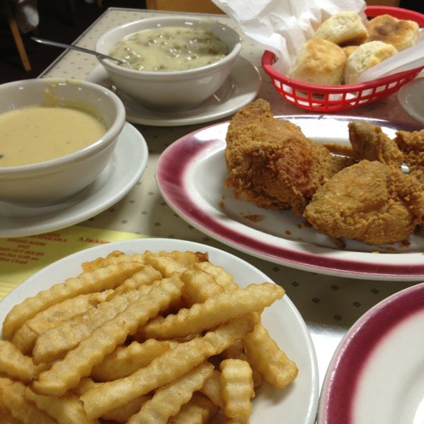 Beach Road Chicken Dinners - American Restaurant in Jacksonville