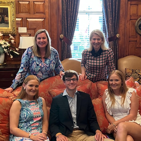 Cafe Meredith - American Restaurant in Philadelphia