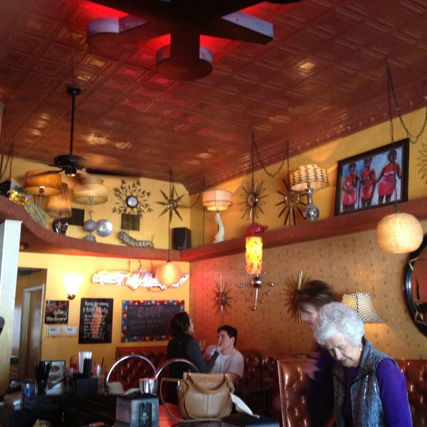 Rock-A Belly Bar & Deli - Aggieville - 718 N Manhattan Ave