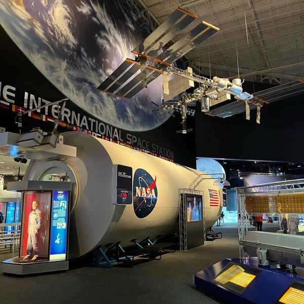 NASA JSC Building 16 - Government Building in Houston