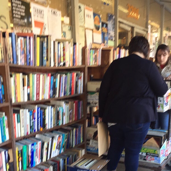 Photos at Reader's Corner - Used Bookstore