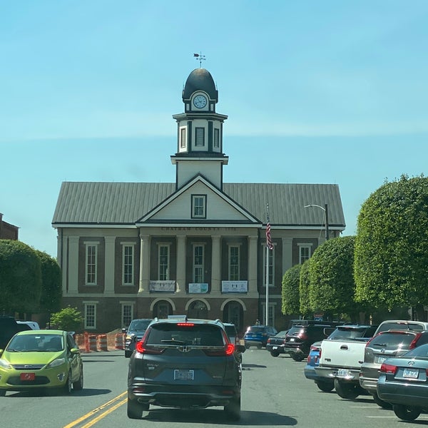 Pittsboro, NC - 9 tips from 883 visitors