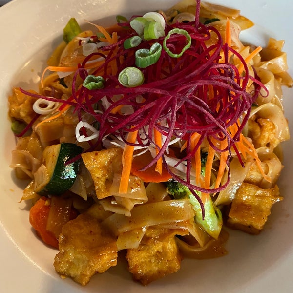 Thaiphoon Bistro - Thai Restaurant