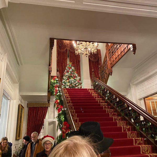 Photos at North Carolina Executive Mansion - 4 tips from 575 visitors