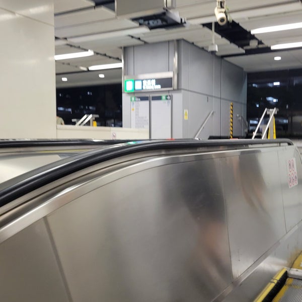 MTR Nam Cheong Station - 18 tips