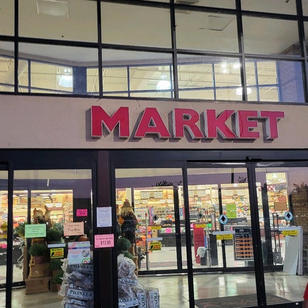 Renfroe's Foodland - Market