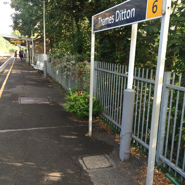 Thames Ditton Railway Station (THD) - Rail Station