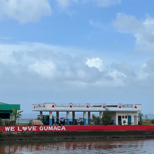 Bay Walk Gumaca - Park