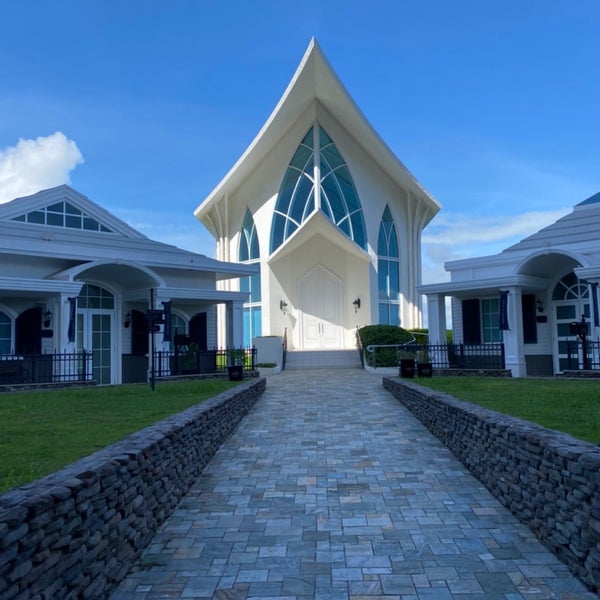 Crystal Chapel World Bridal - Tamuning, Tamuning