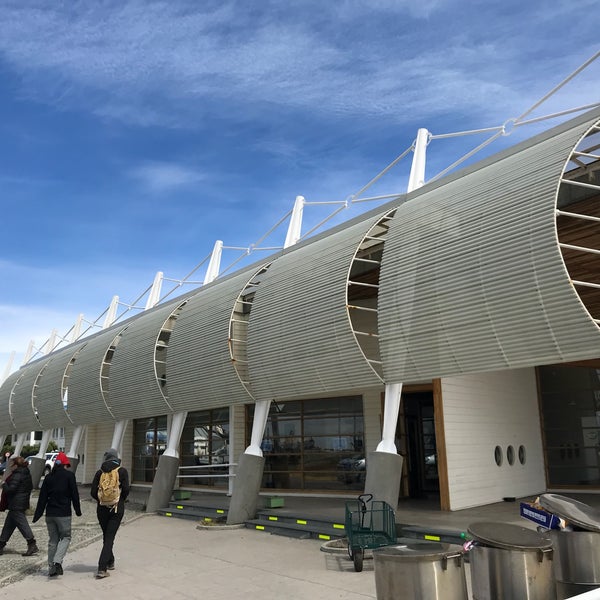 Terminal Marítimo de Pasajeros Tres Puentes - Boat or Ferry in Punta Arenas