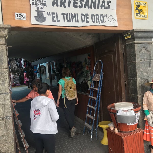 El Tumi de Oro Artesanias