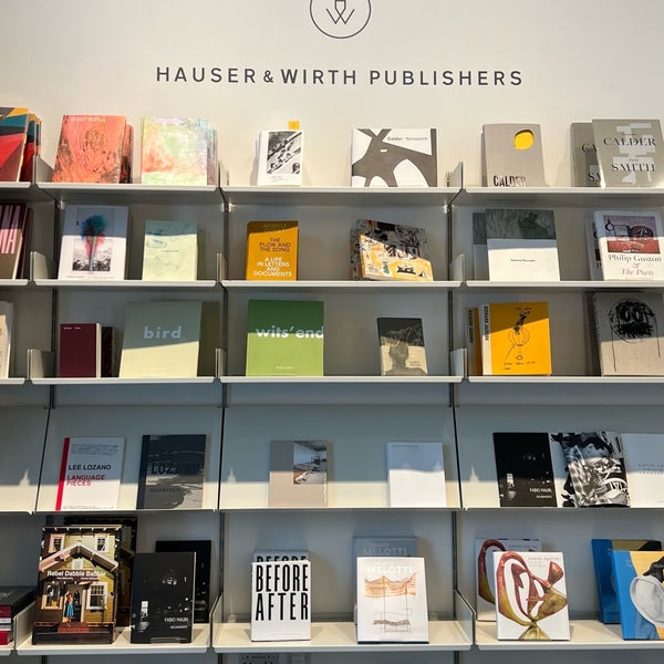 Hauser & Wirth - Art Gallery in London