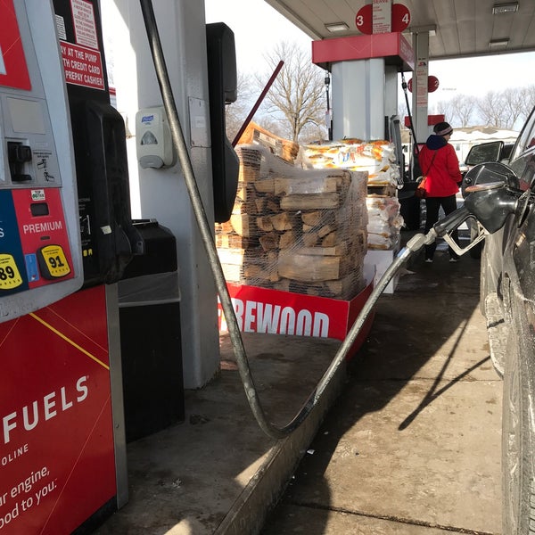 SuperAmerica - Fuel Station in Roseville
