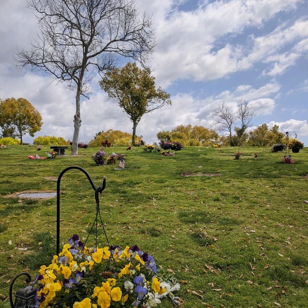 El Toro Memorial Park - Lake Forest, CA