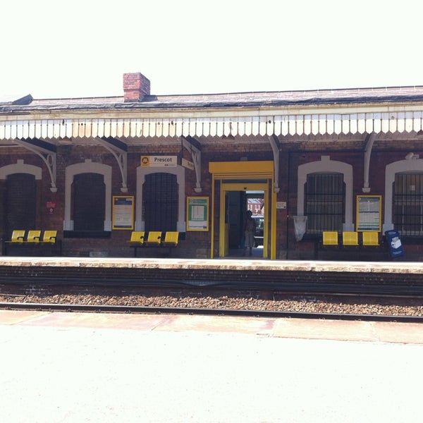 Prescot Railway Station (PSC) - Rail Station in Prescot