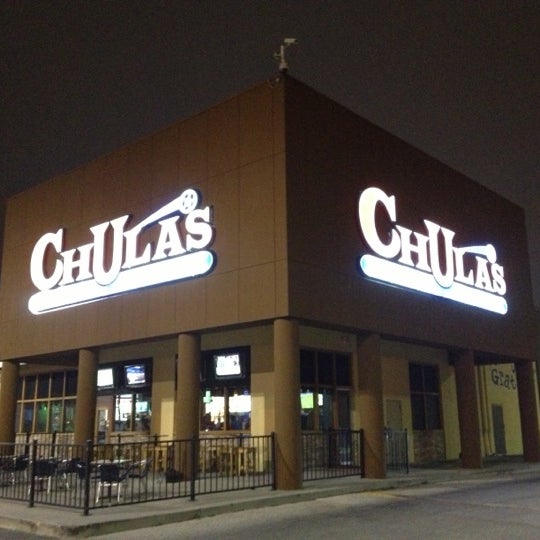 Chulas Sports Bar Logo