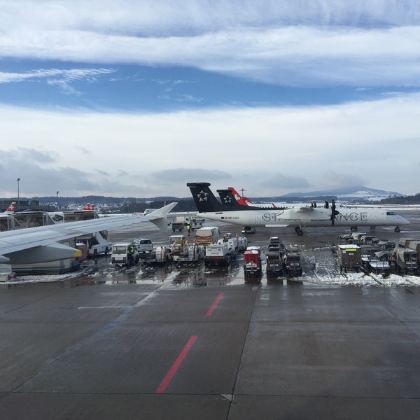 Photos at Gate A62 - Kloten, Zürich