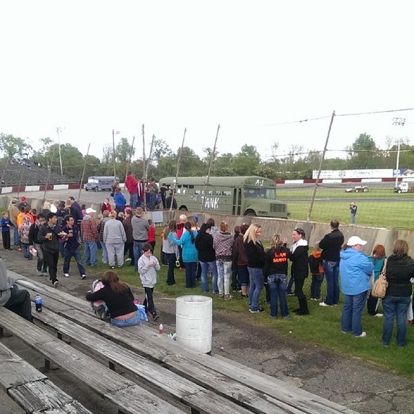 Columbus Motor Speedway - Race Track in Obetz