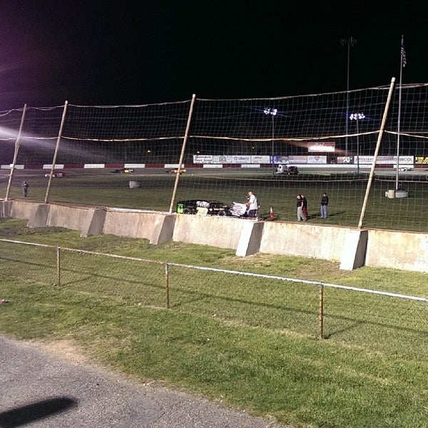 Columbus Motor Speedway - Race Track in Obetz