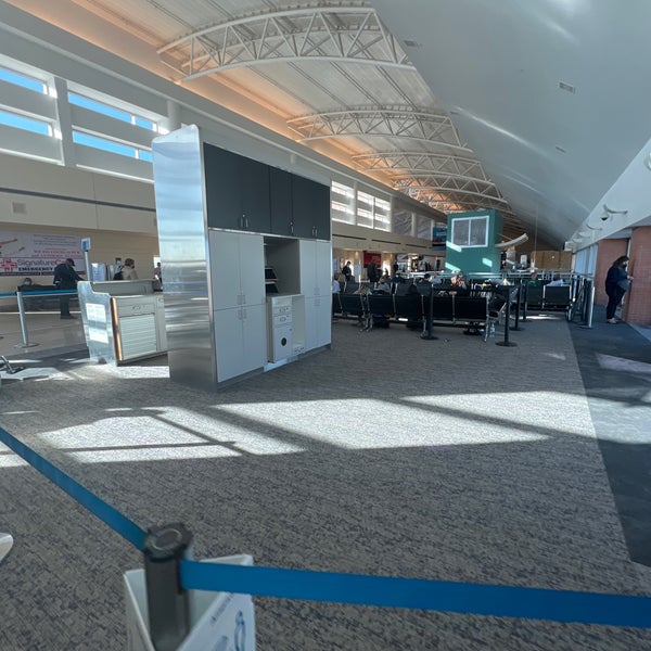Photos at Midland International Airport (MAF) - Airport
