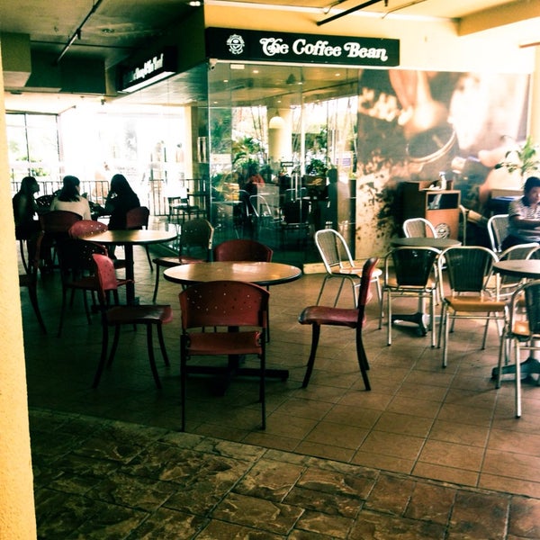 The Coffee Bean & Tea Leaf - Café