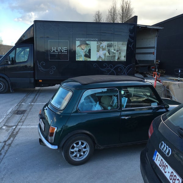 Jolipa - Furniture and Home Store