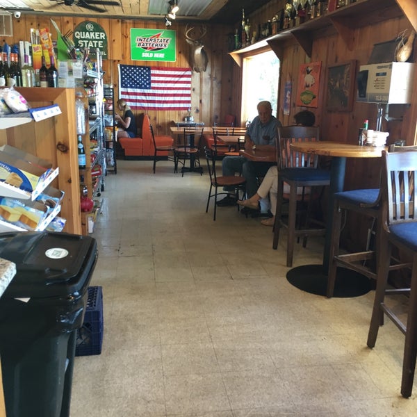 Jordan Springs Market - BBQ Joint in Stephenson