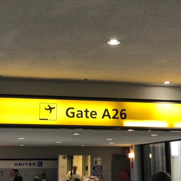 Photos at Gate A26 (Now Closed) - Airport Gate in Newark Airport and ...