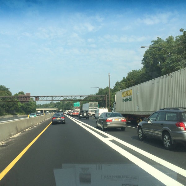 Long Island Expressway at Exit 40 - 1 tip