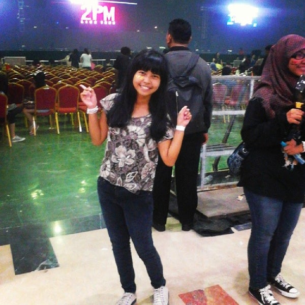 2 PM World Concert, Mata Elang International Stadium (MEIS), Ancol ...