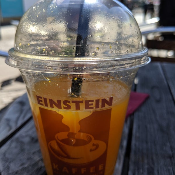 Einstein Kaffee - Café in Charlottenburg