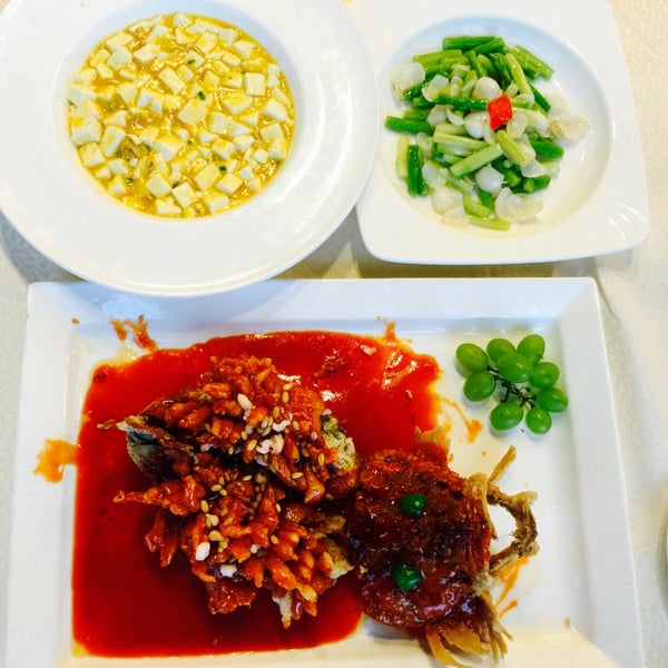 Photos at 松鹤楼 Song He Lou - Chinese Restaurant