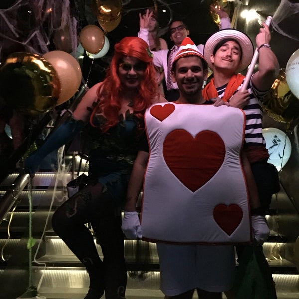 Room 18 (Now Closed) - Xìnyì Qū - 松壽路22號B1