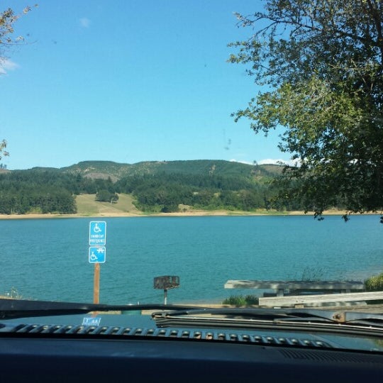 Henry Hagg Lake - Lake