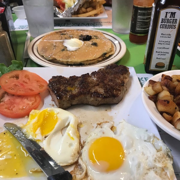 Maple Tree Pancake House - Oceanfront - 2608 Atlantic Ave