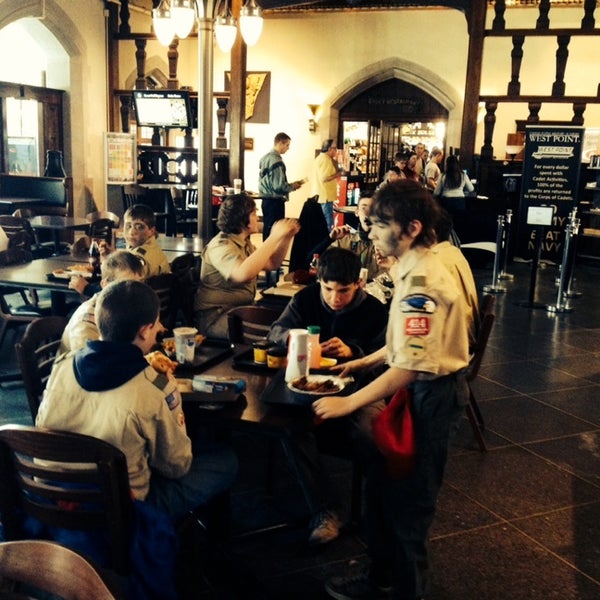 Grant Hall Cafeteria - United States Military Academy