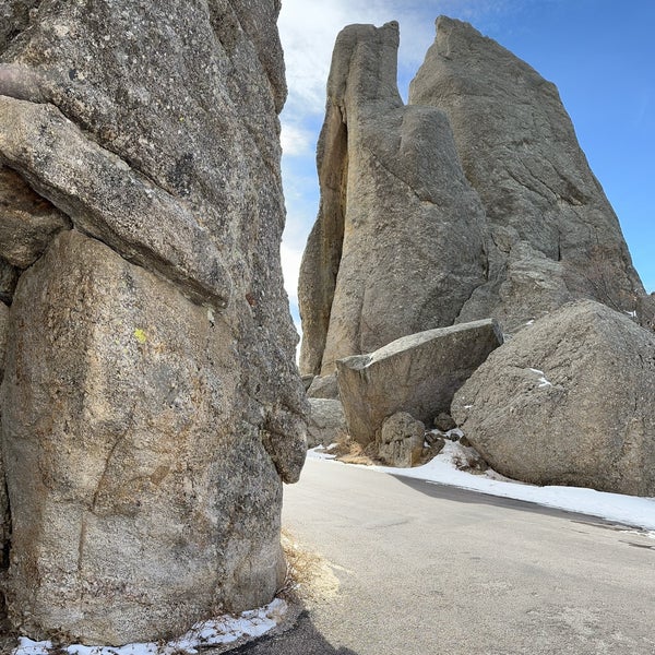 The Needles Eye - Hiking Trail in Custer