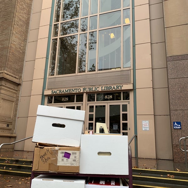Central Library - Library in Sacramento