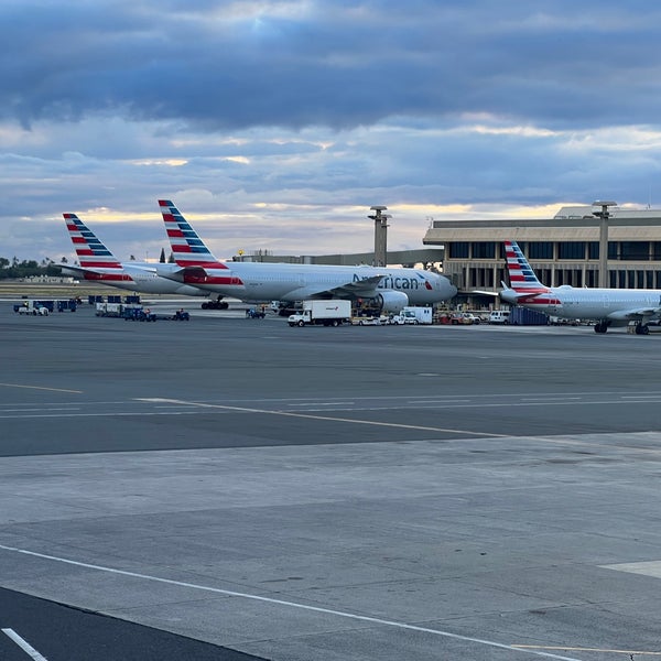 Gate C3 - Airport Gate in Hickham