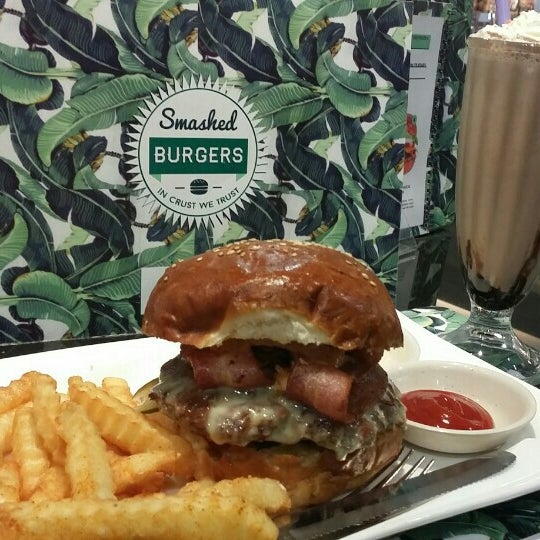 Smashed Burgers (Now Closed) - Mbk Center