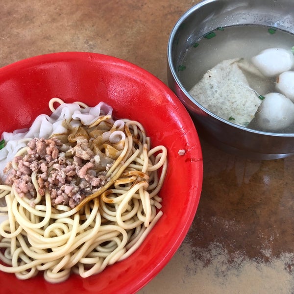 Restaurant Yong Peng Fish Ball - Chinese Restaurant