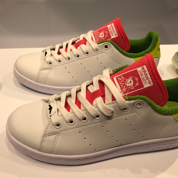 adidas Originals Flagship Store - Bukit Bintang - Kuala Lumpur, Kuala ...