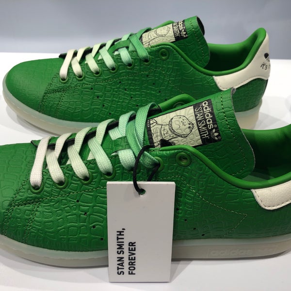 adidas Originals Flagship Store - Bukit Bintang - Kuala Lumpur, Kuala ...